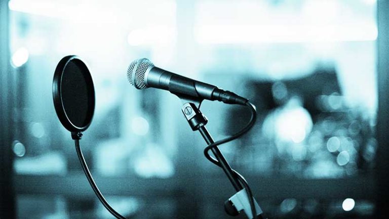 The Best Mic Stands For Condenser Mics Now In 2021 - Microphone Basics